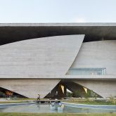 Turning Concrete Into an Eco-Friendly Material - modlar.com