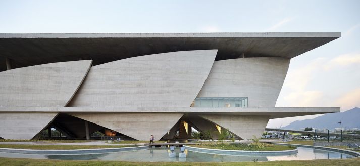 Turning Concrete Into an Eco-Friendly Material - modlar.com