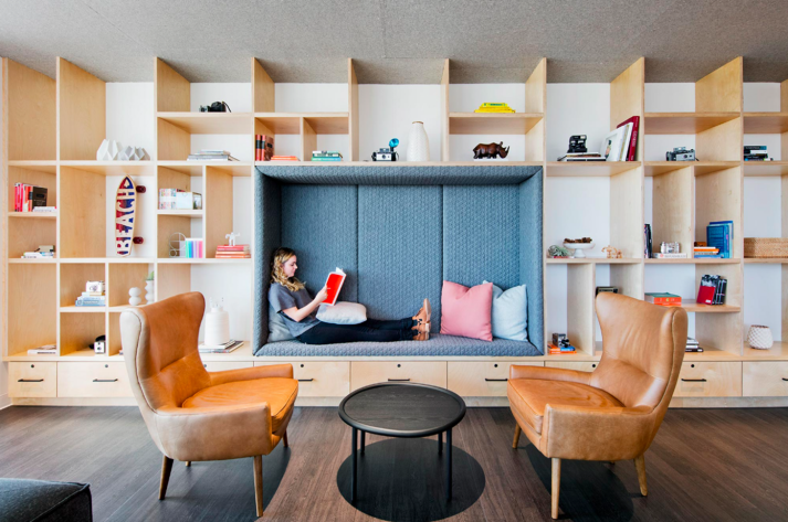 7 Important Considerations for Designing Tech Office Spaces - modlar.com
