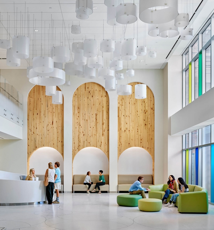 How to Create a Welcoming Lobby: Design Tips for Commercial Buildings ...