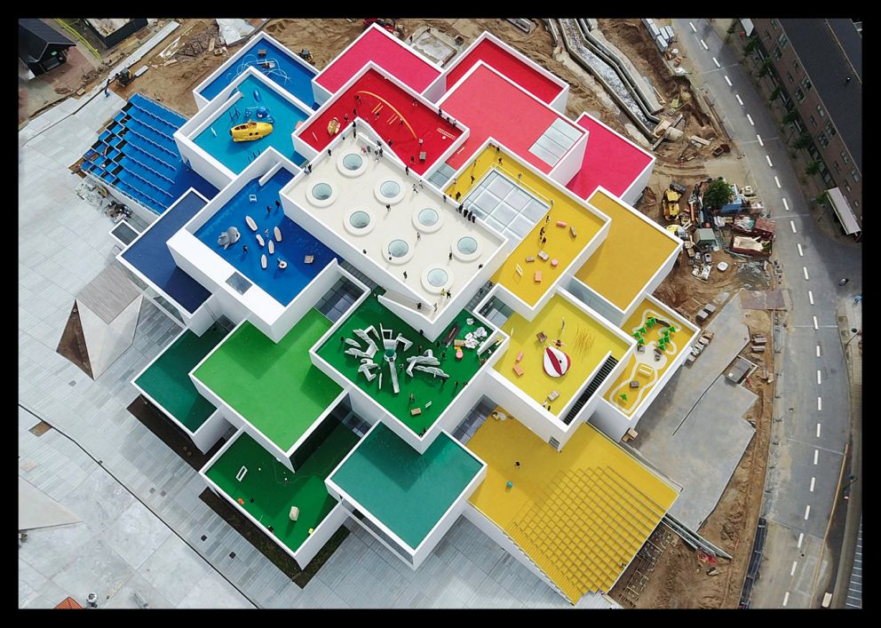 Lego House - Bird's Eye View - modlar.com