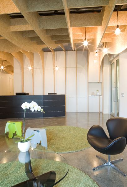 Clinic Interior - Waiting Area - modlar.com