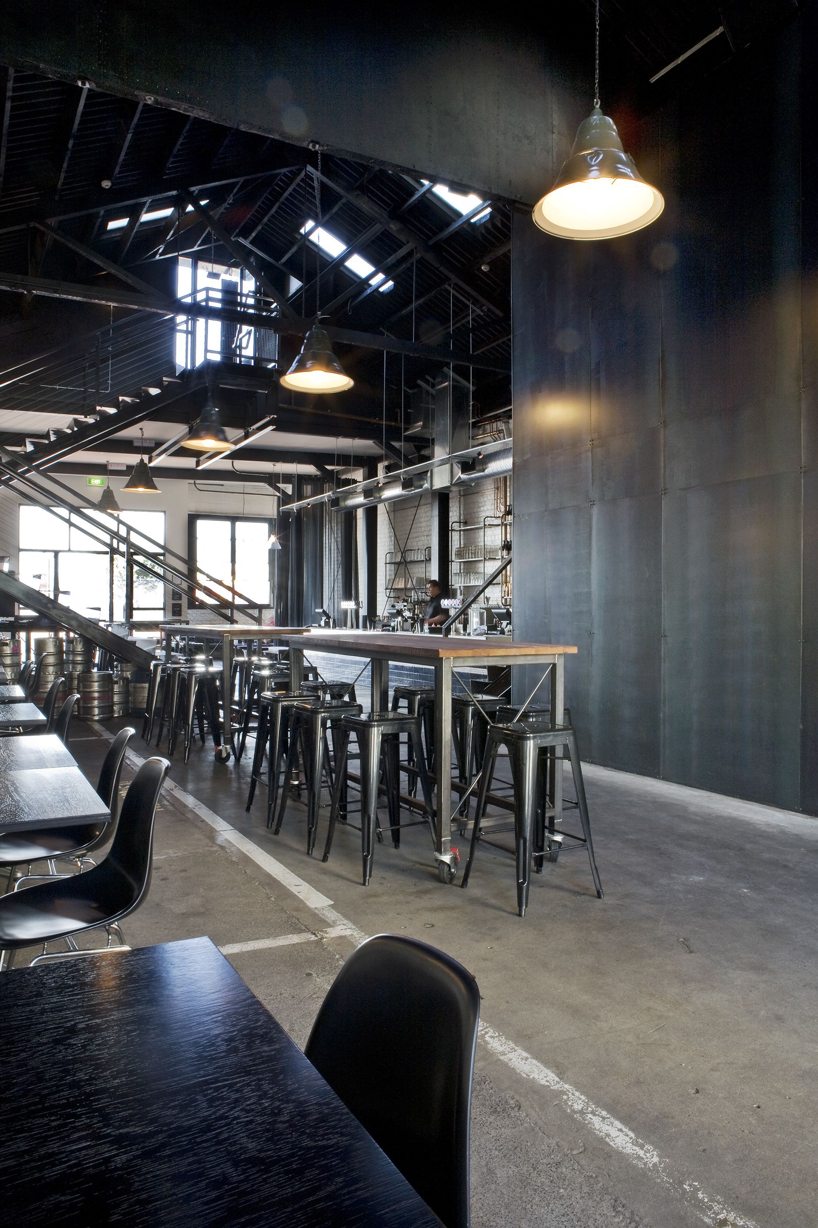 Tyler Street Garage - Roof Terrace - modlar.com