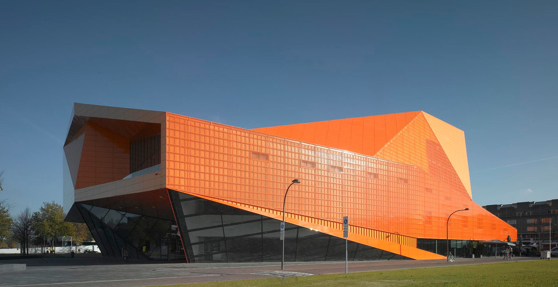 Theatre Agora - Seating - modlar.com