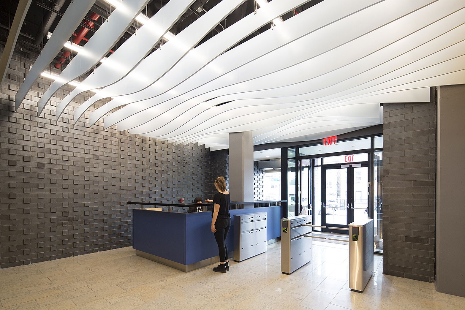 Boston Road - Lobby - modlar.com