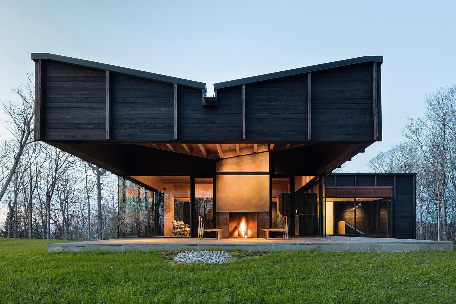 Michigan Lake House - Exterior - modlar.com