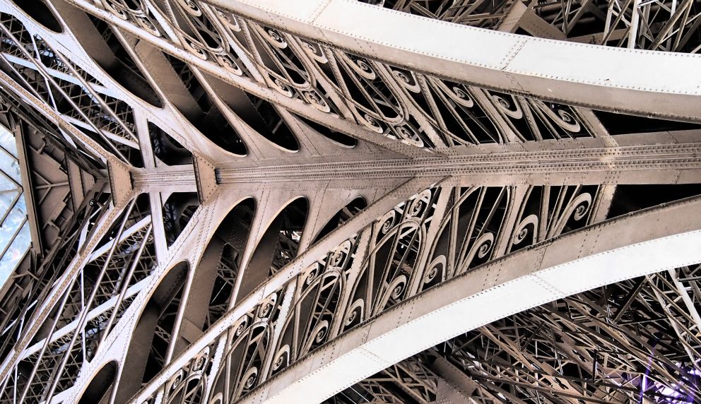 Eiffel Tower - Structure - modlar.com