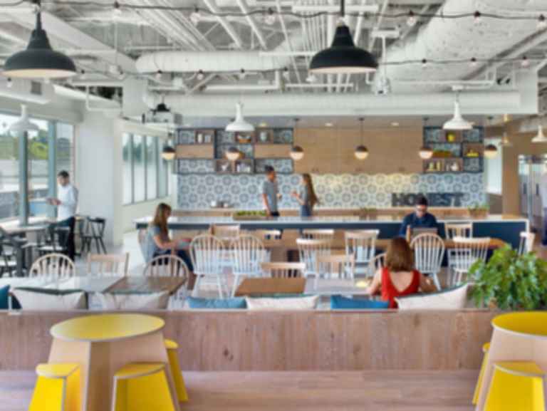 The Honest Company Headquarters - Kitchen - modlar.com