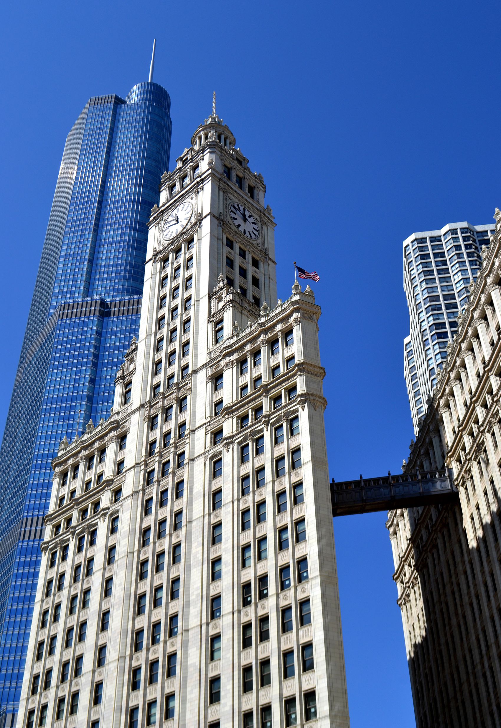 Wrigley Building - modlar.com