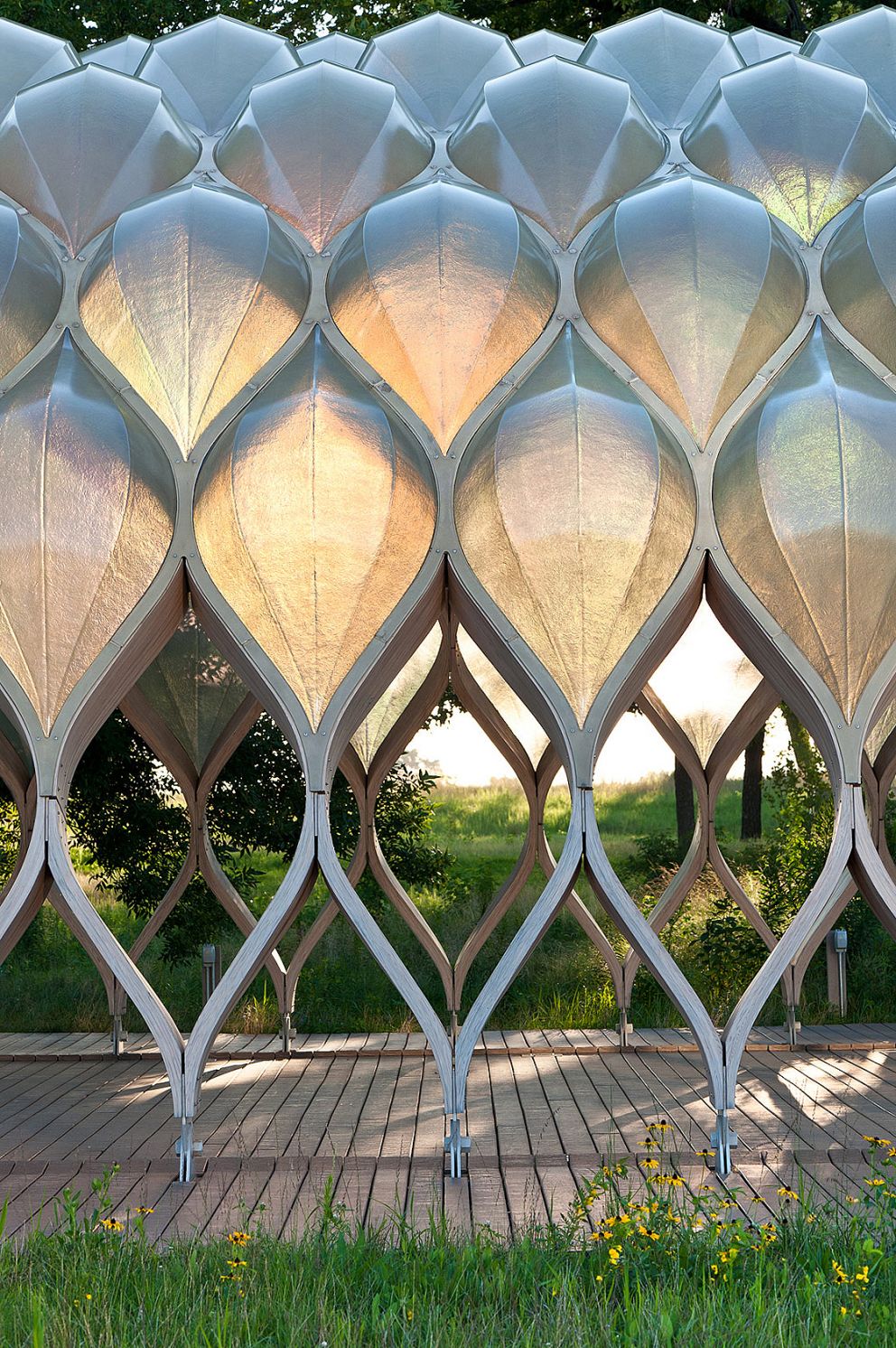 Nature Boardwalk at Lincoln Park Zoo - Detail - modlar.com