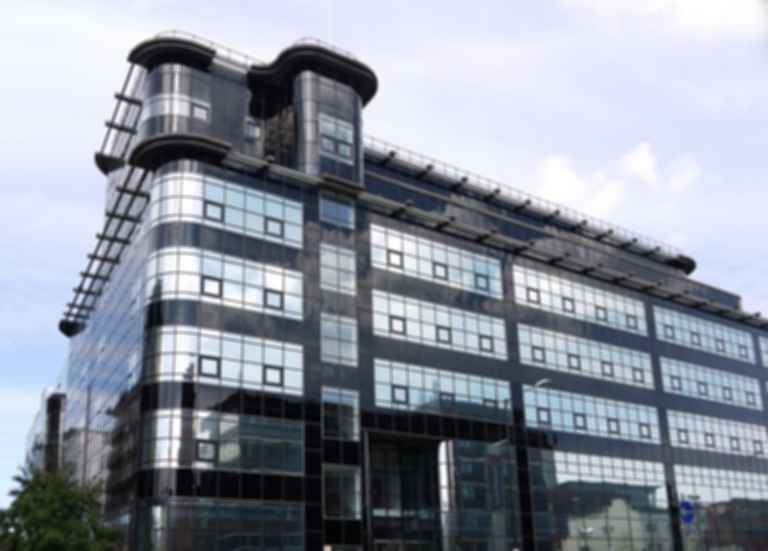 Daily Express Building - modlar.com