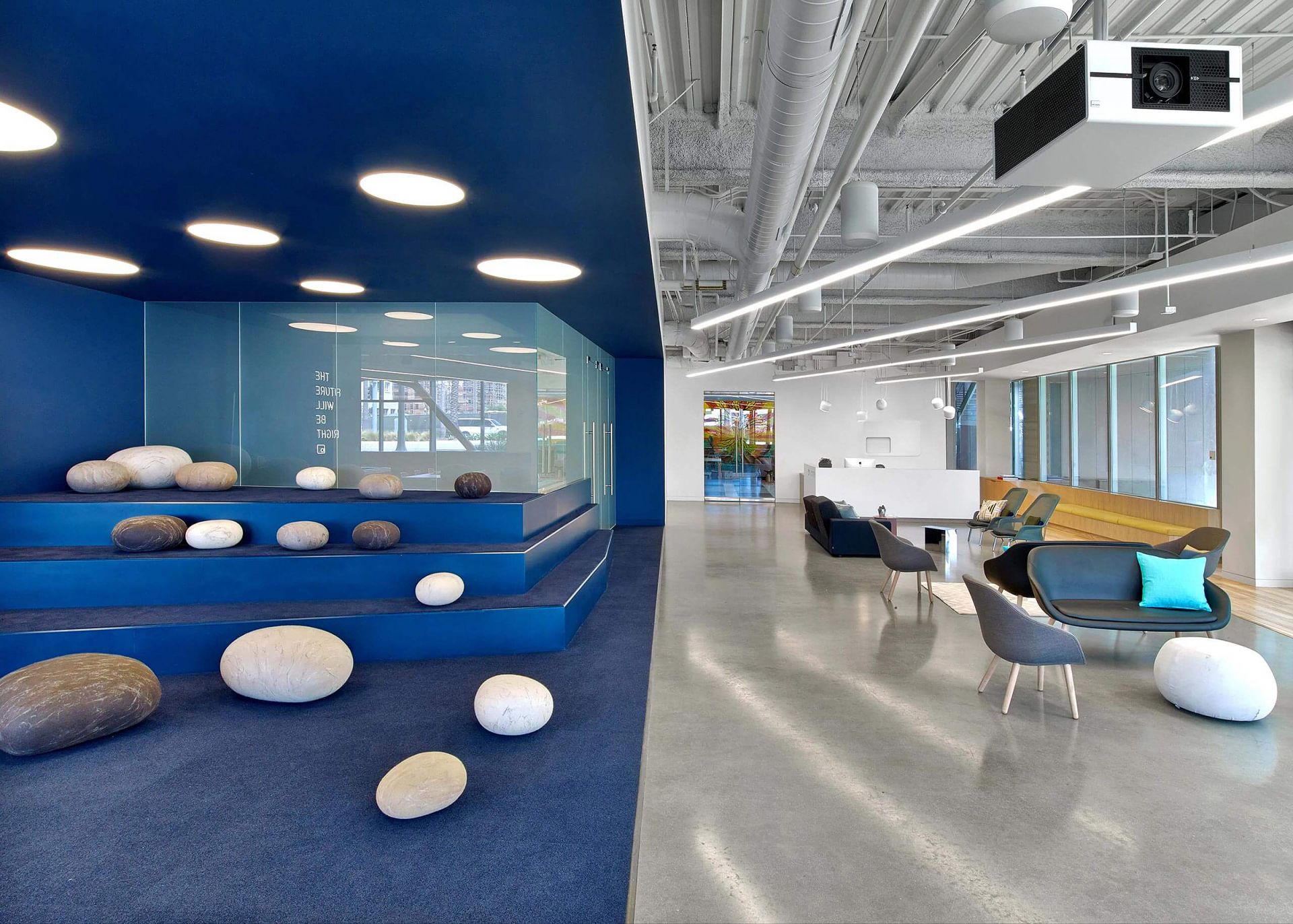 LinkedIn Office - Interior - modlar.com