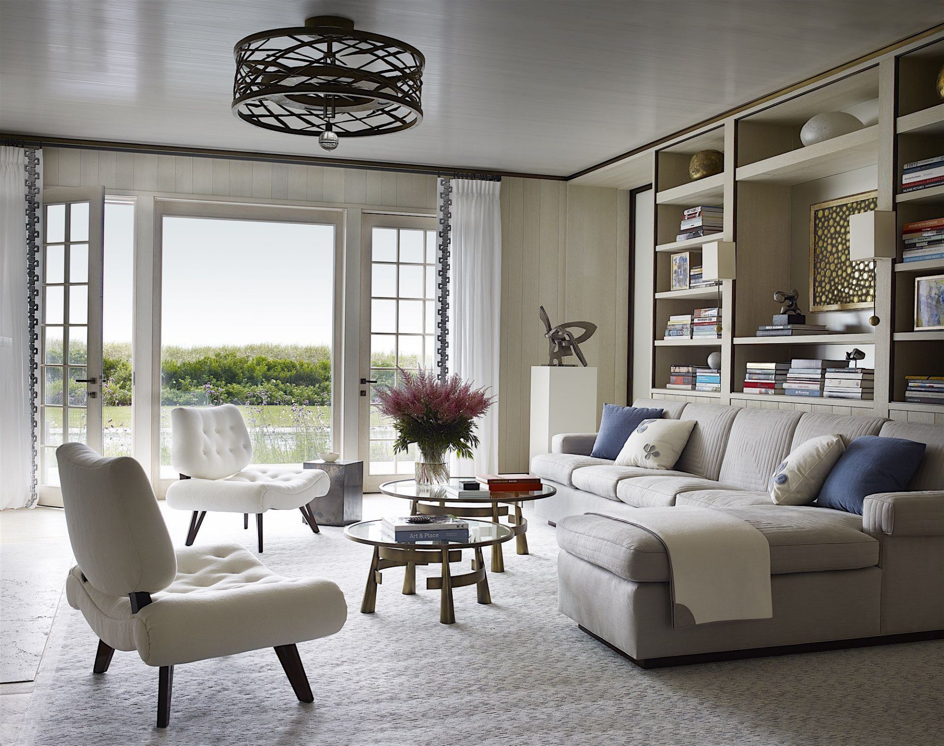 Hamptons Waterfront Residence - modlar.com