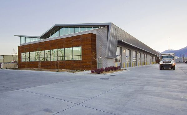 Salt Lake County Fleet Management Building - Exterior - modlar.com