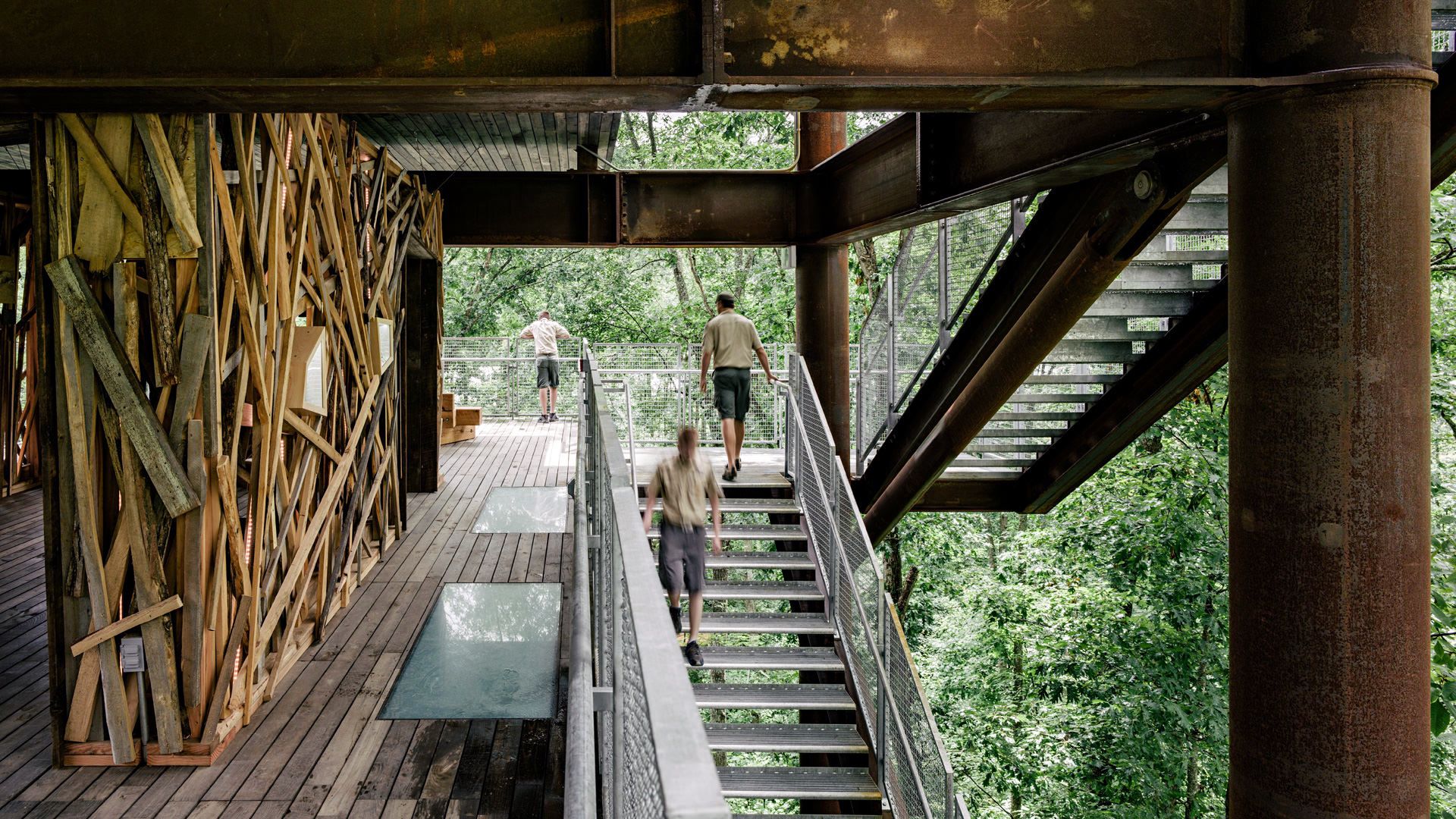 Sustainability Treehouse - Platform - modlar.com