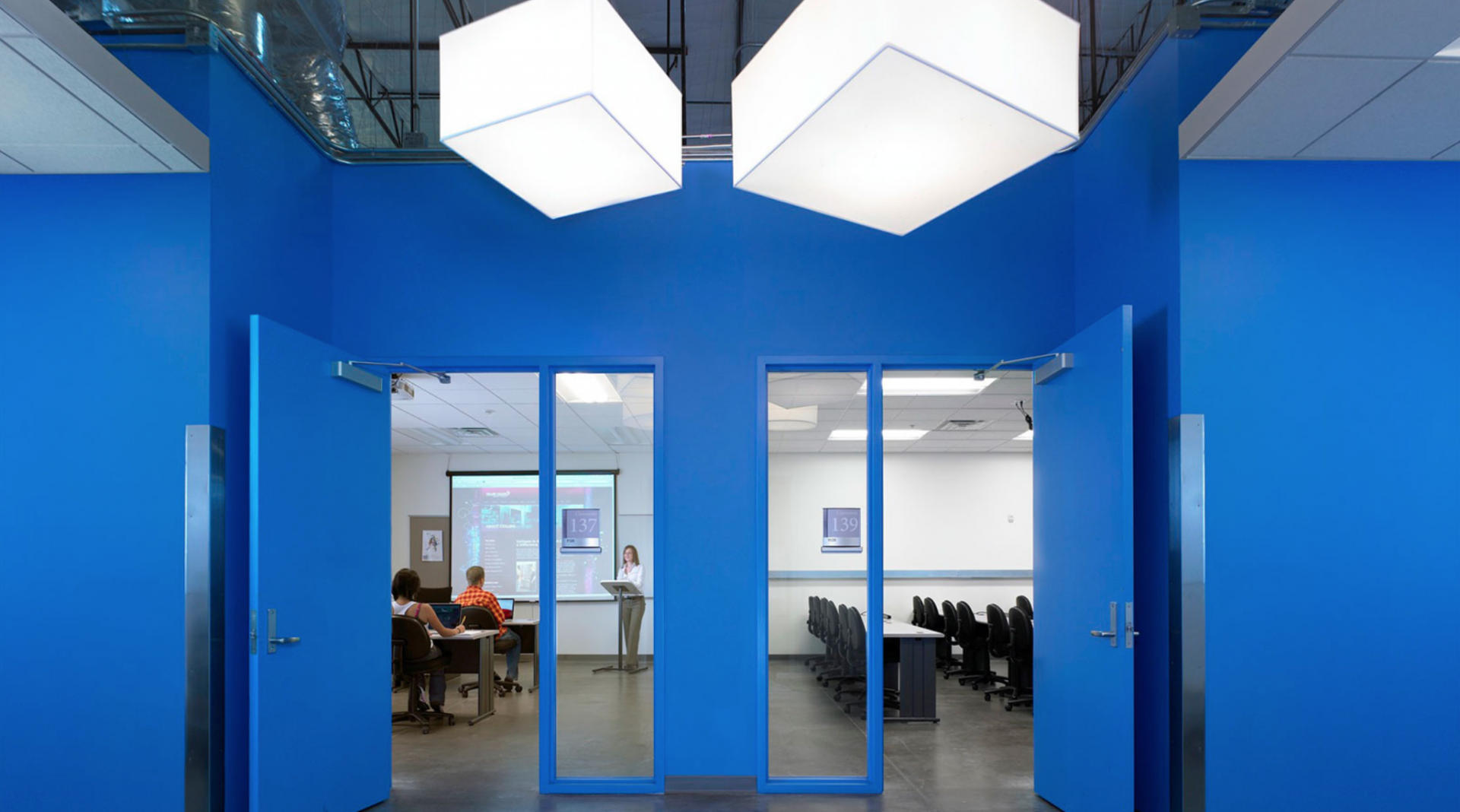 Collins College - modlar.com