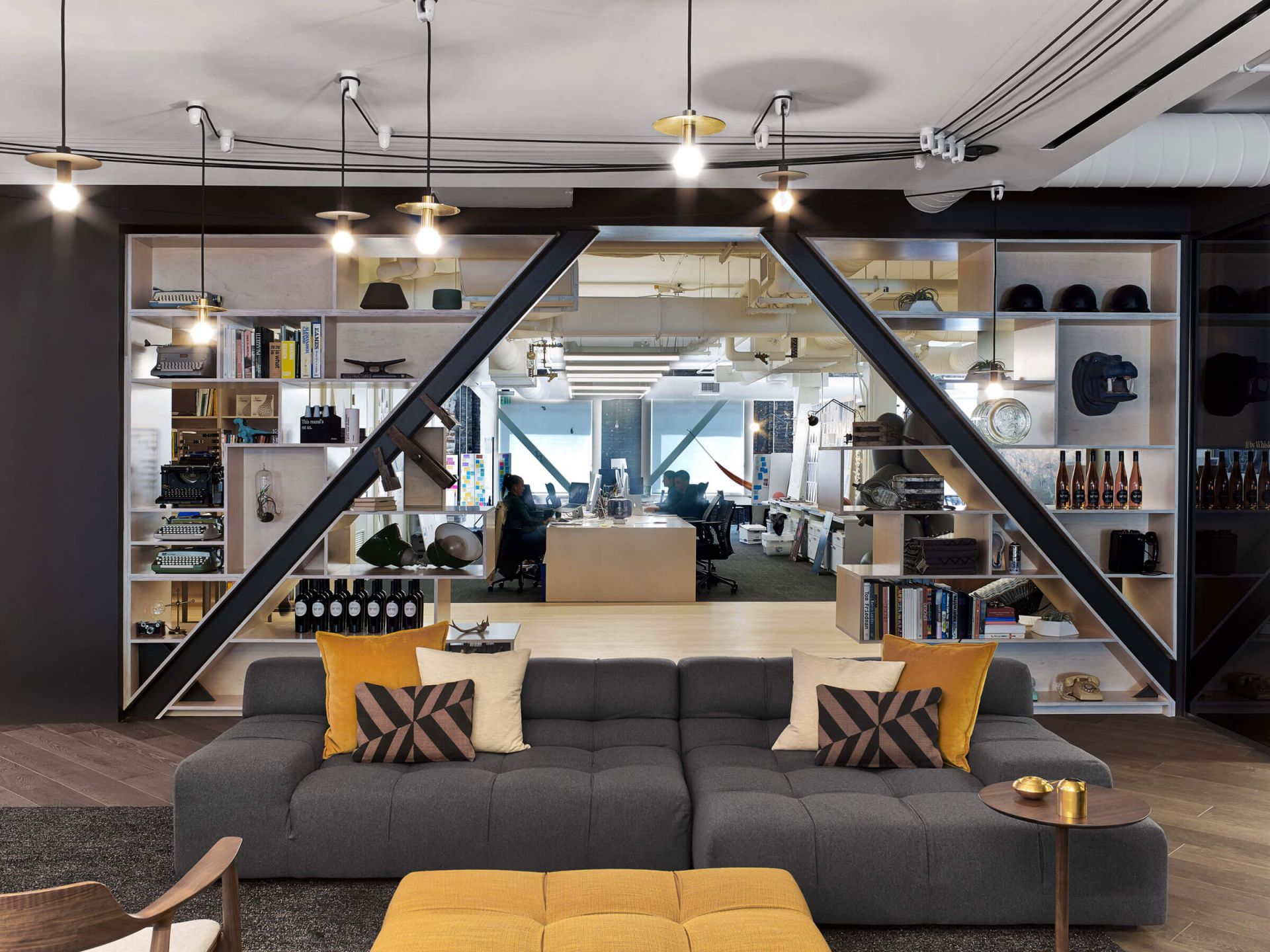 Rapt Studio San Francisco Offices - Reception Area - modlar.com