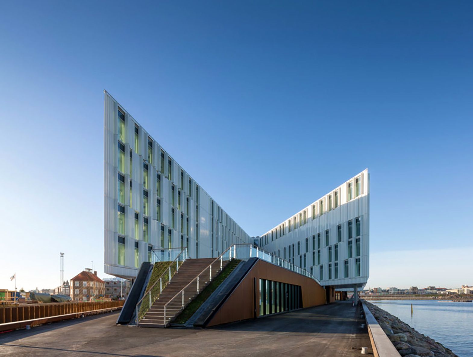 UN City - Atrium - modlar.com