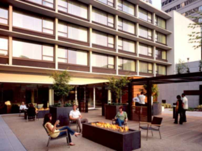 Hotel Modera - Outdoor Lounge - modlar.com