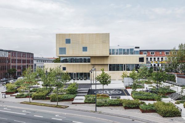 The Library - Exterior - modlar.com