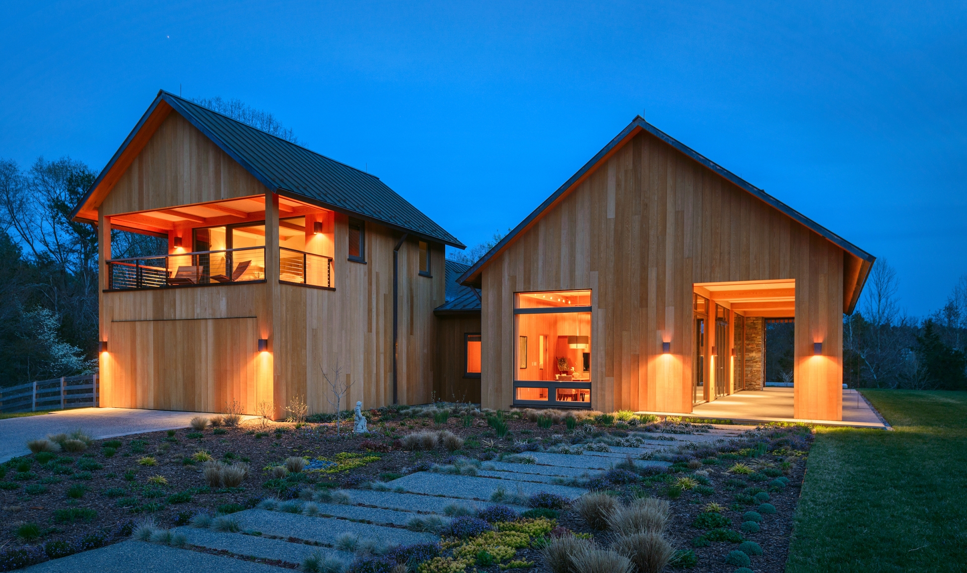 Contemporary Barn Residence - Exterior - modlar.com