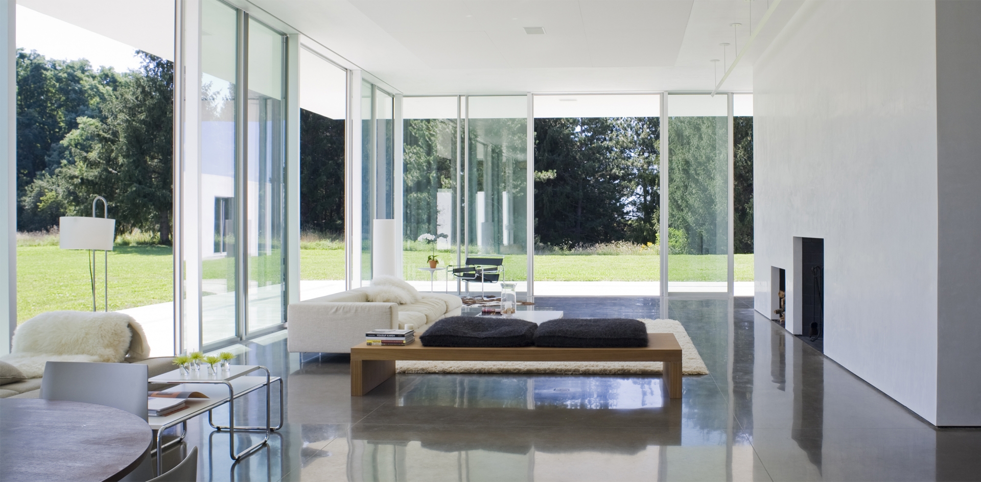 Inside Out - interior - modlar.com