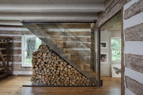 Heirloom Farm Cottage - Stairs - modlar.com