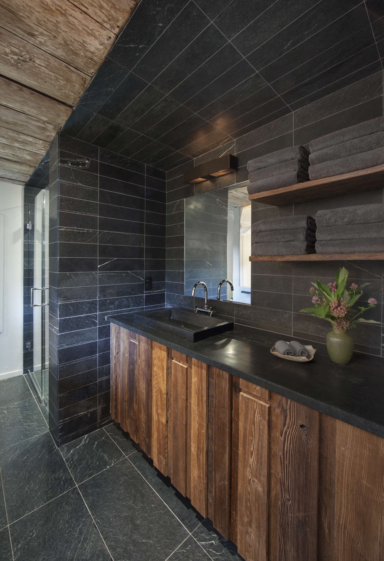 Classical bathroom - modlar.com