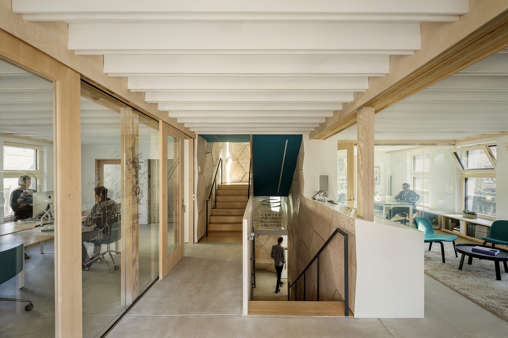 Harvard HouseZero - Interior - modlar.com