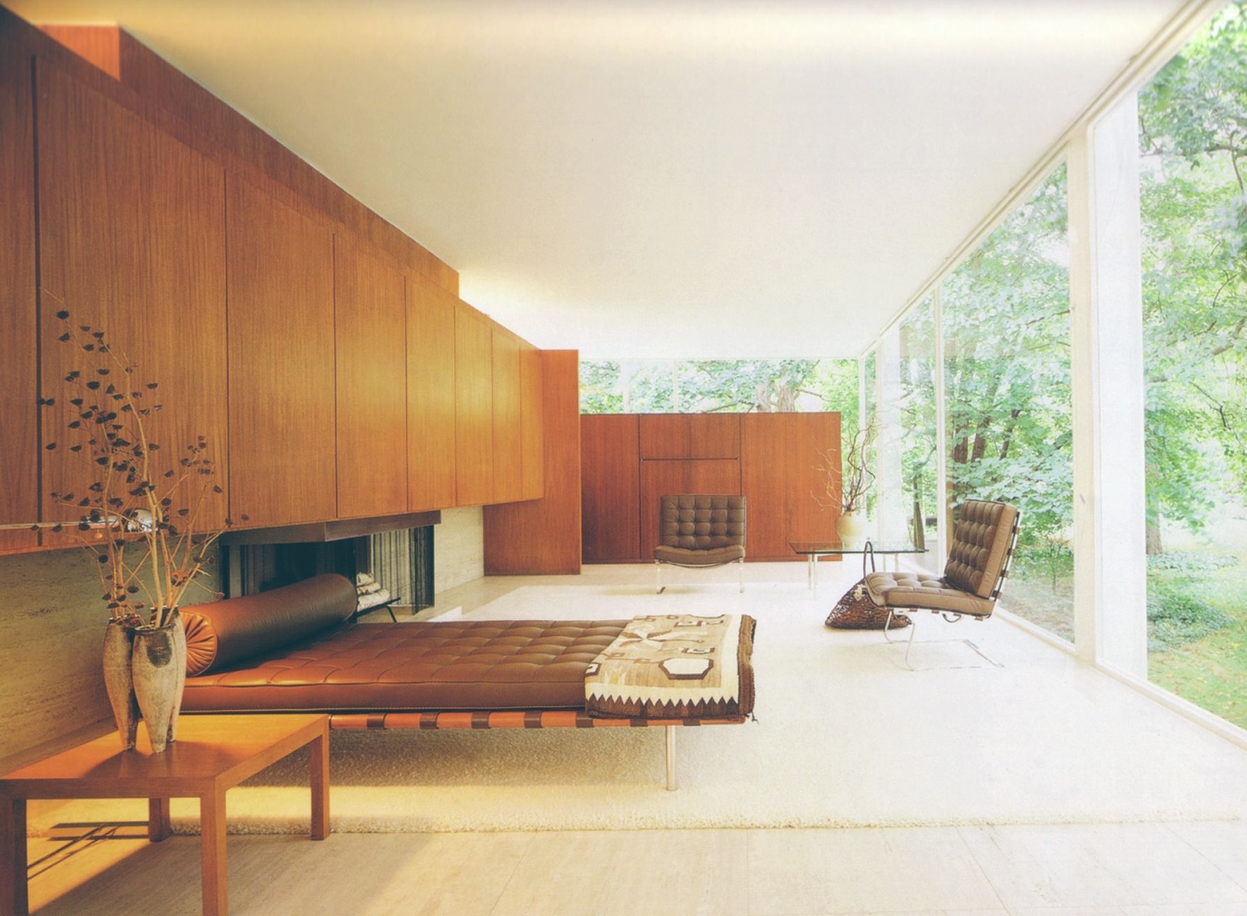 Farnsworth House - Interior - modlar.com