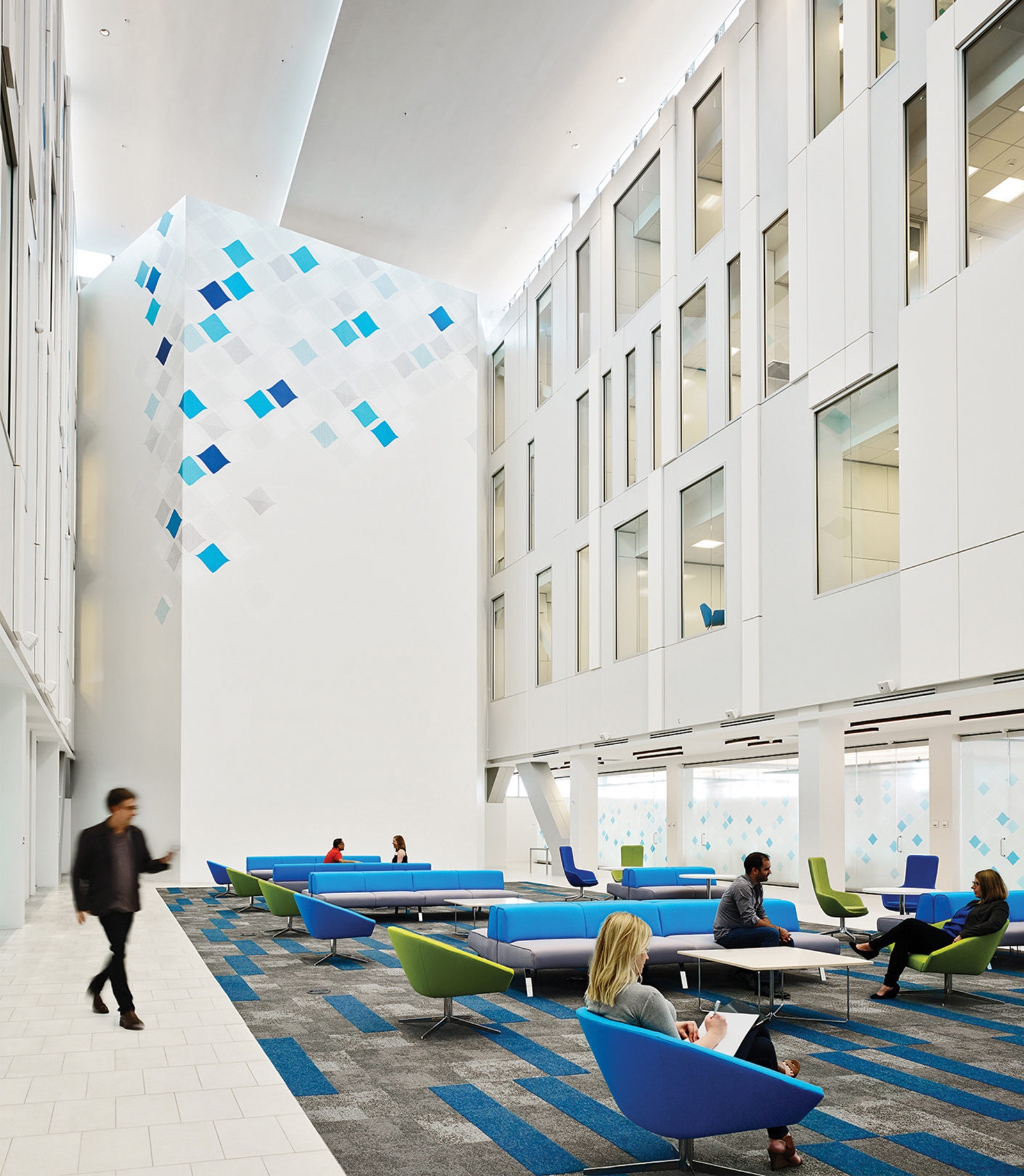 American Express Sunrise Corporate Center - Exterior - modlar.com