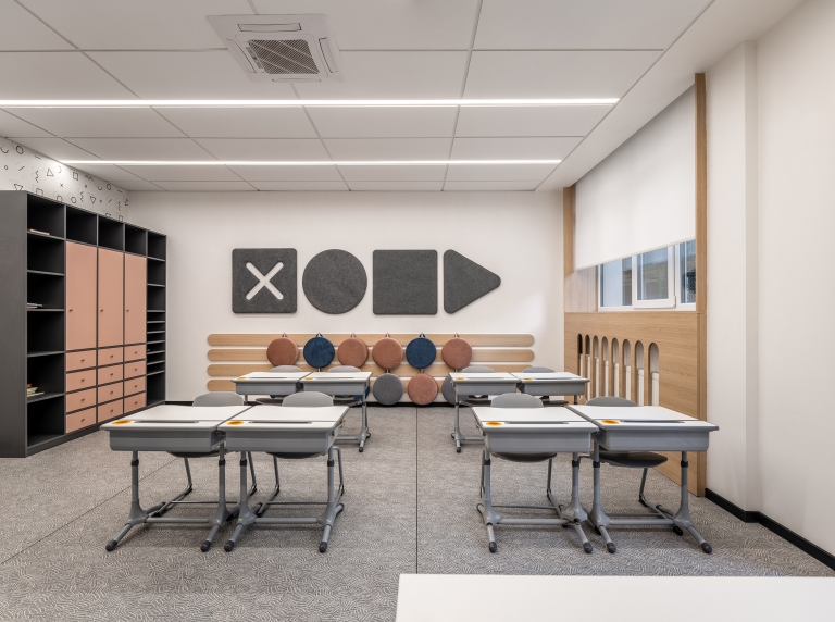 Hello School - Classroom - modlar.com