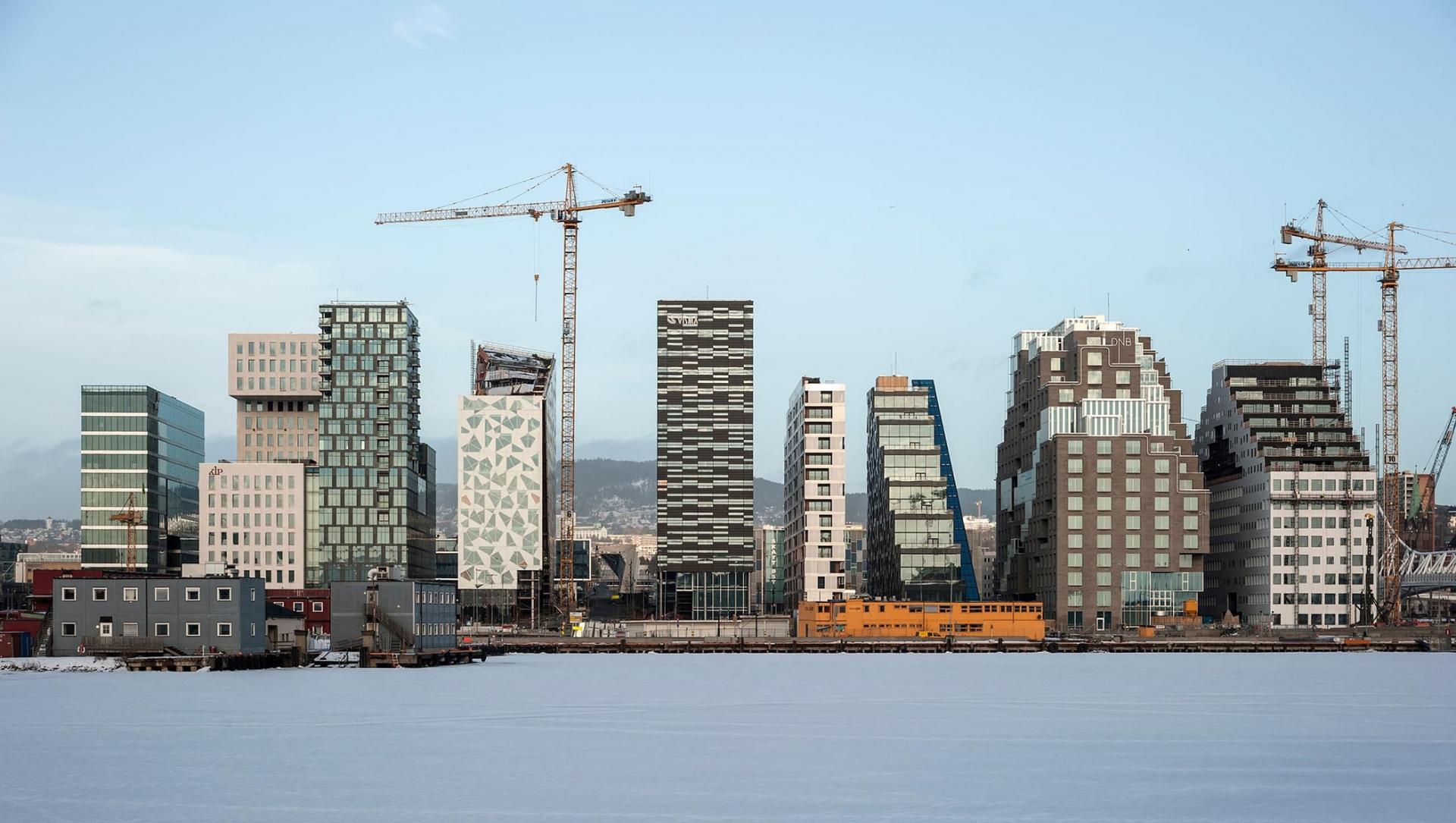 Mad Building - modlar.com