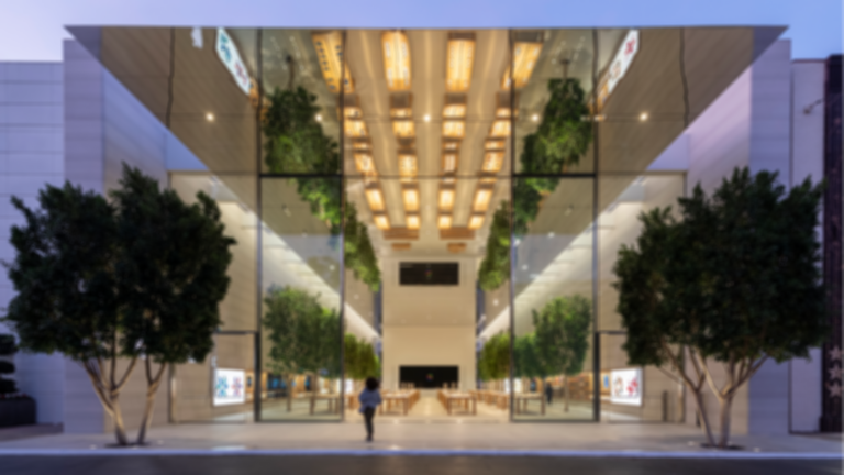 Apple at The Grove - modlar.com