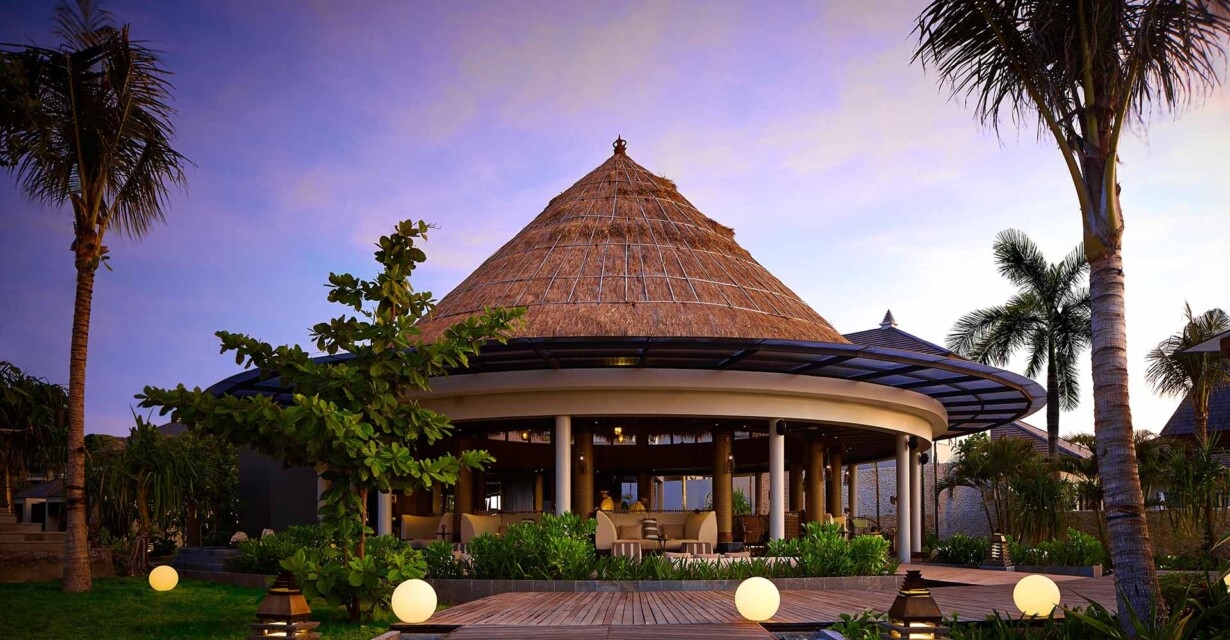 The Ritz-Carlton Bali - modlar.com