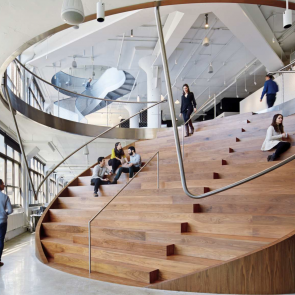 Staircases That Double As Seating Areas - modlar.com