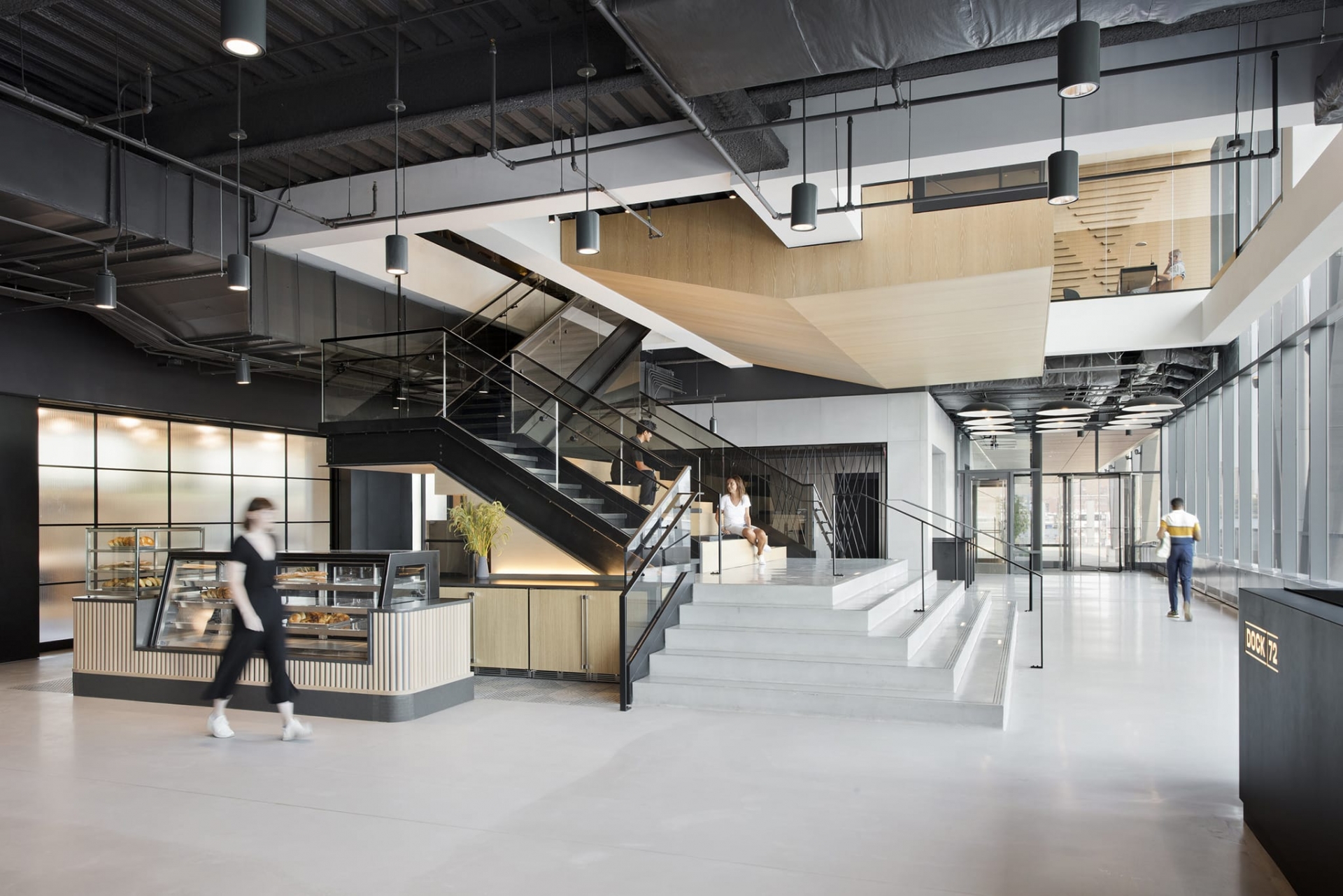 Dock 72 - Lobby - modlar.com