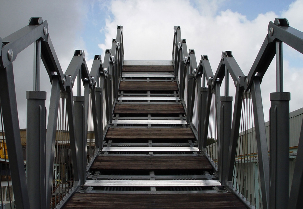 Rolling Bridge - Steps - modlar.com