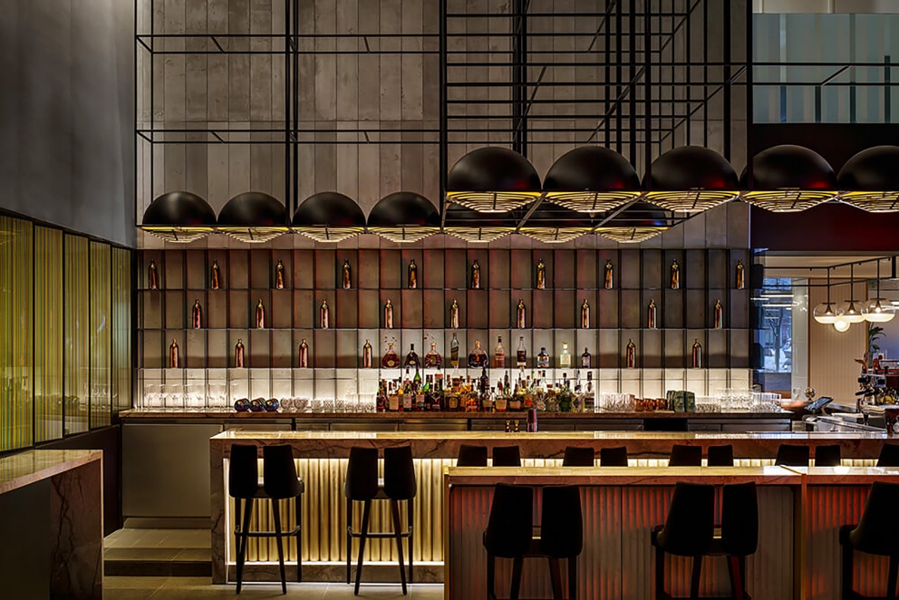 W Montreal - Bar - modlar.com