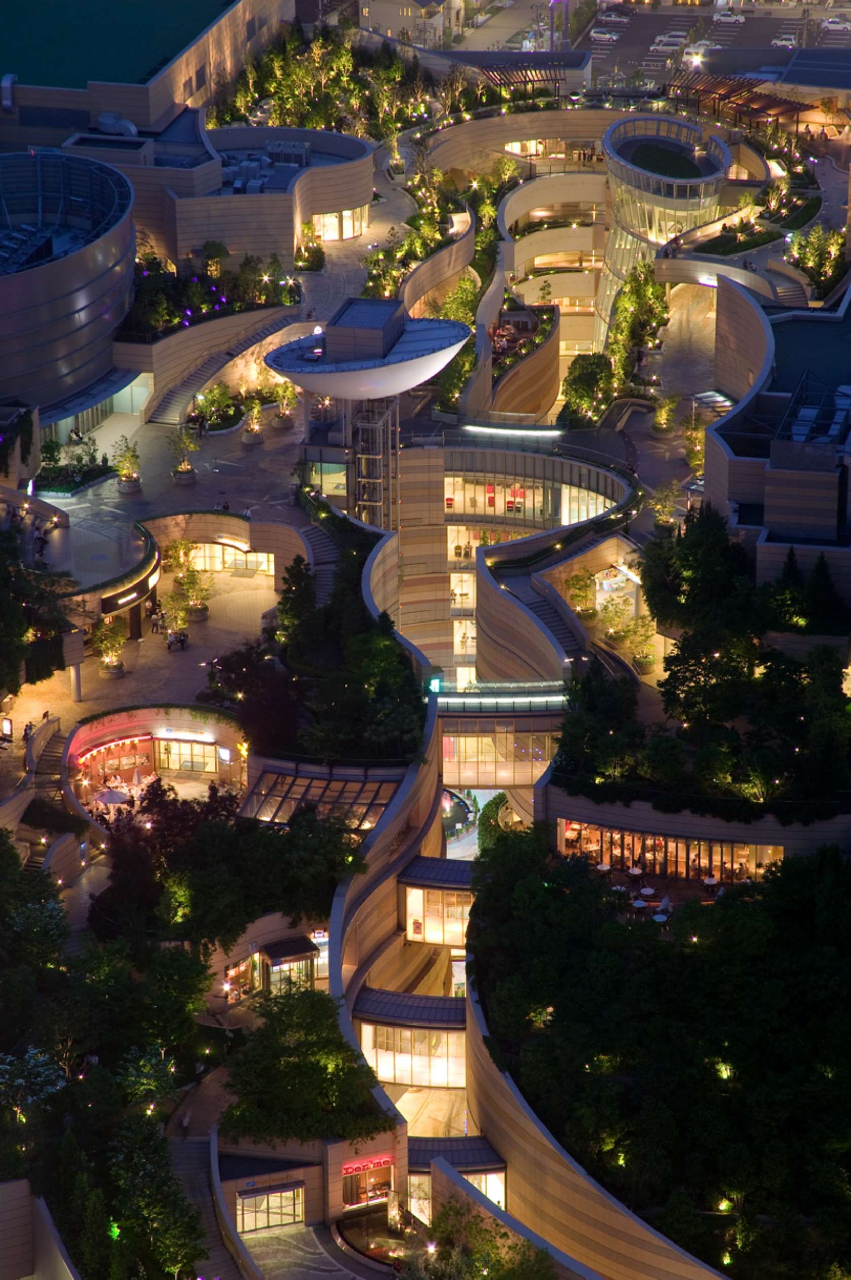Namba Parks - Park at Night - modlar.com