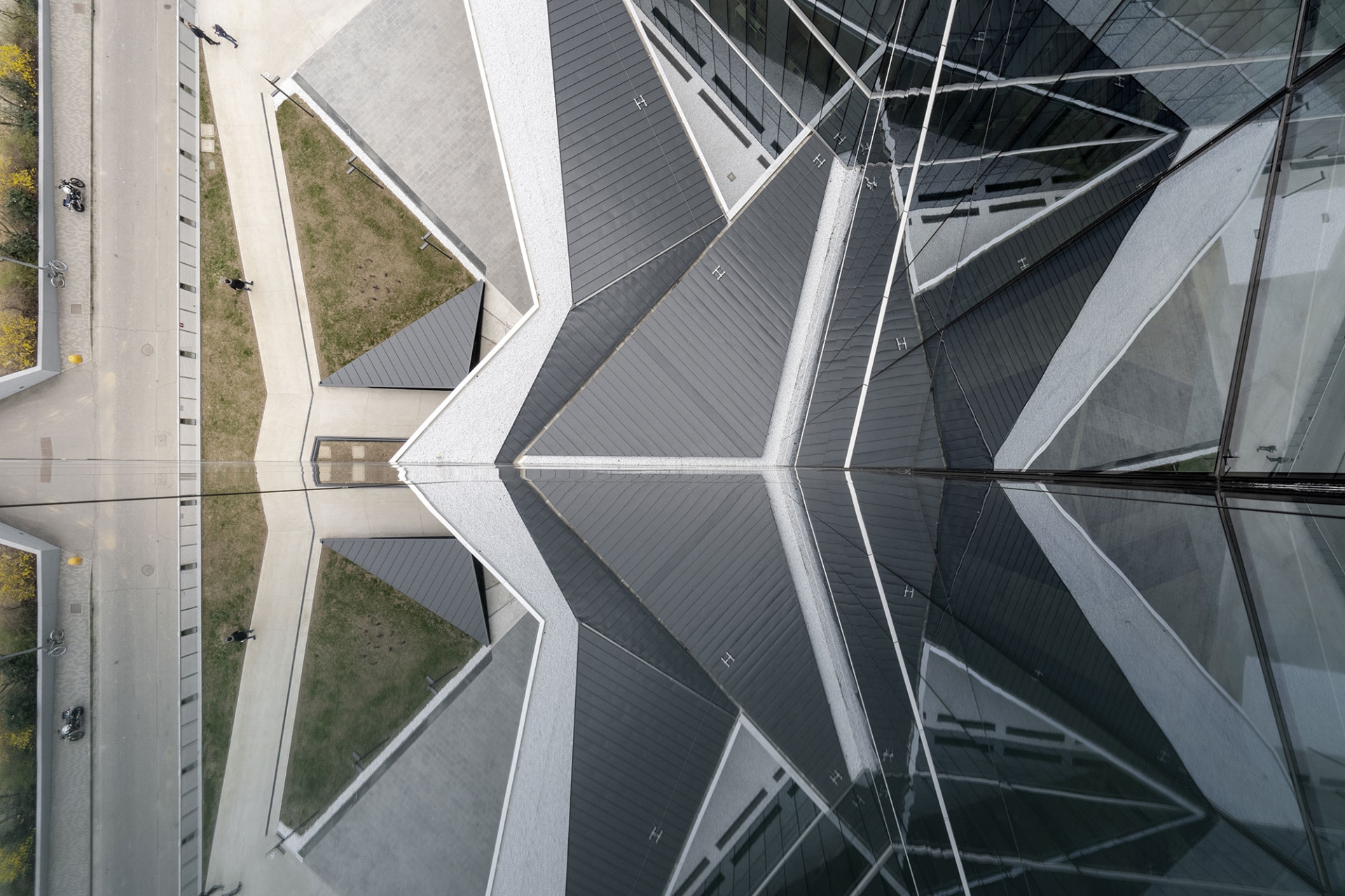 Accenture People Hub - Windows - modlar.com