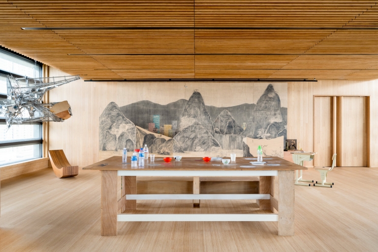 M+ Lounge - Interior - modlar.com