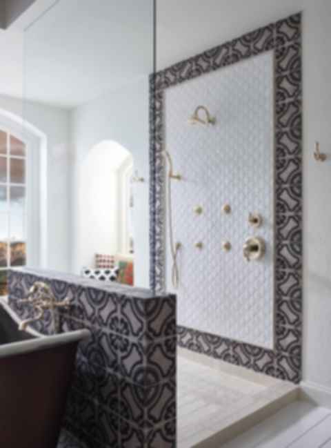 Modern Moroccan Bathroom - modlar.com
