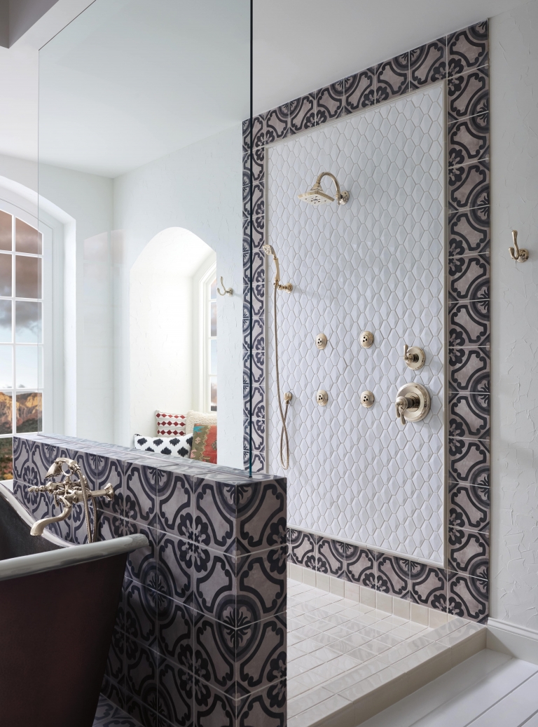 Modern Moroccan Bathroom - modlar.com