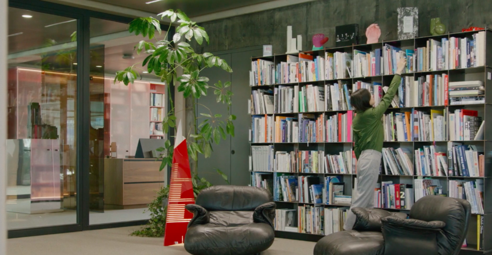 Floating Office Rotterdam - Library - modlar.com