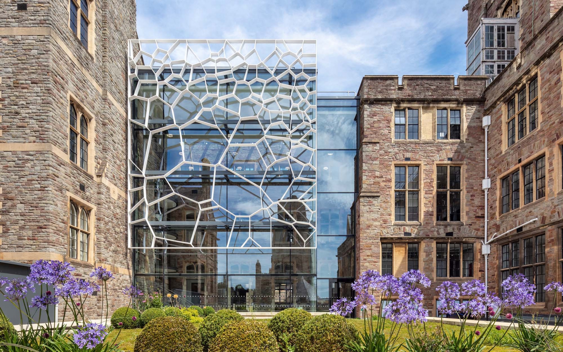 University of Bristol: Fry Building - modlar.com