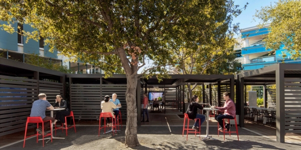 LinkedIn Headquarters - Exterior - modlar.com