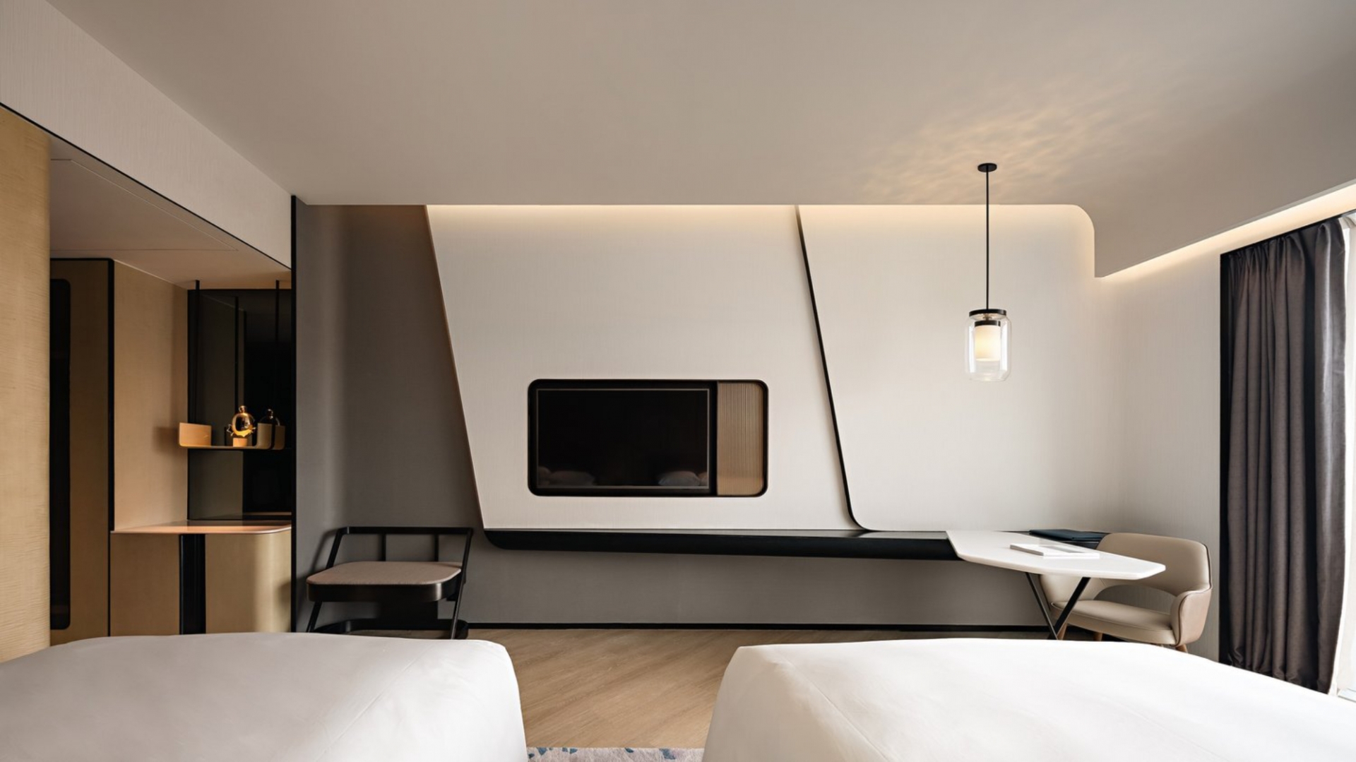 Renaissance Zhuhai Hotel - Lobby Area - modlar.com