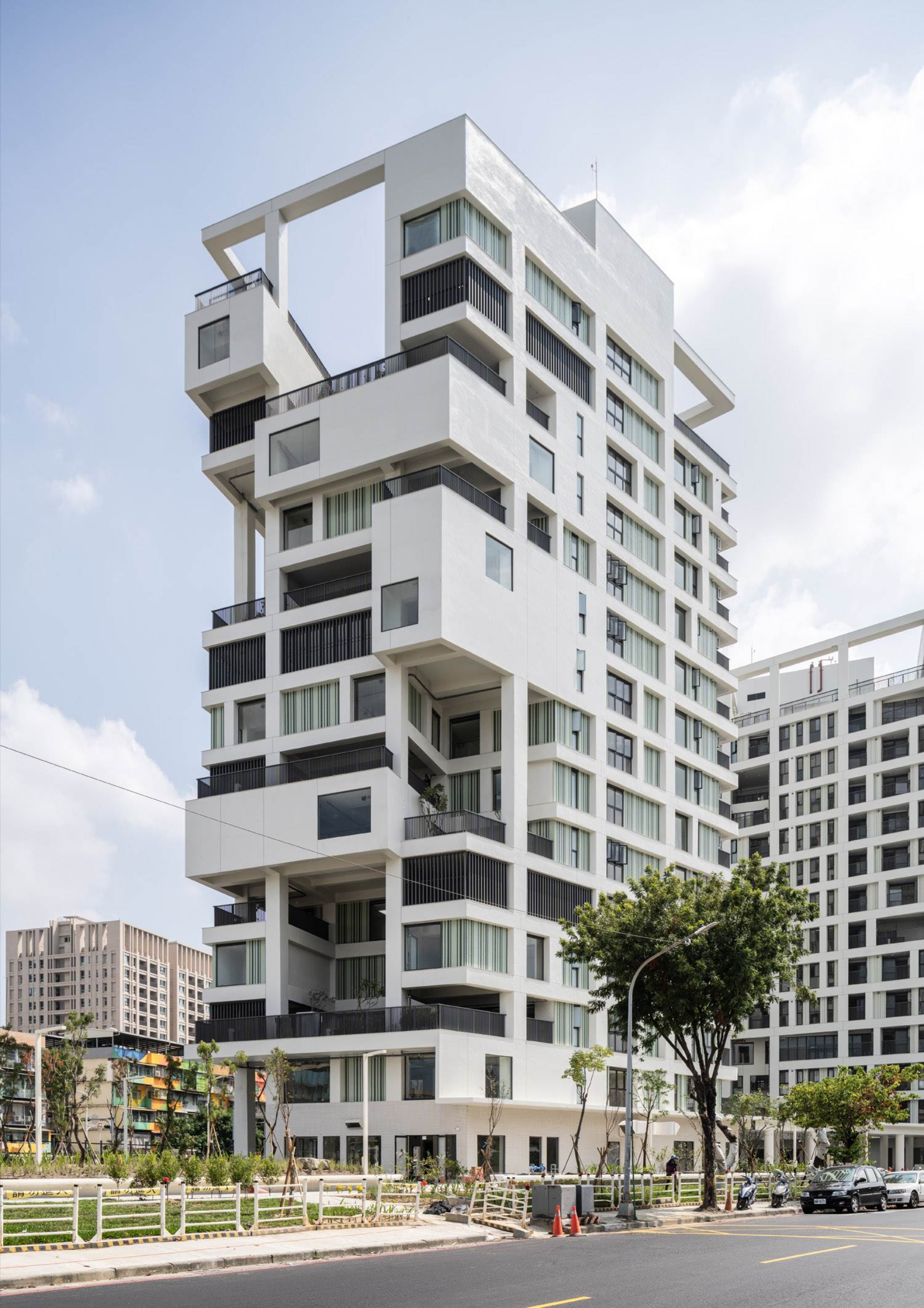 Kaohsiung Social Housing - Exterior - modlar.com