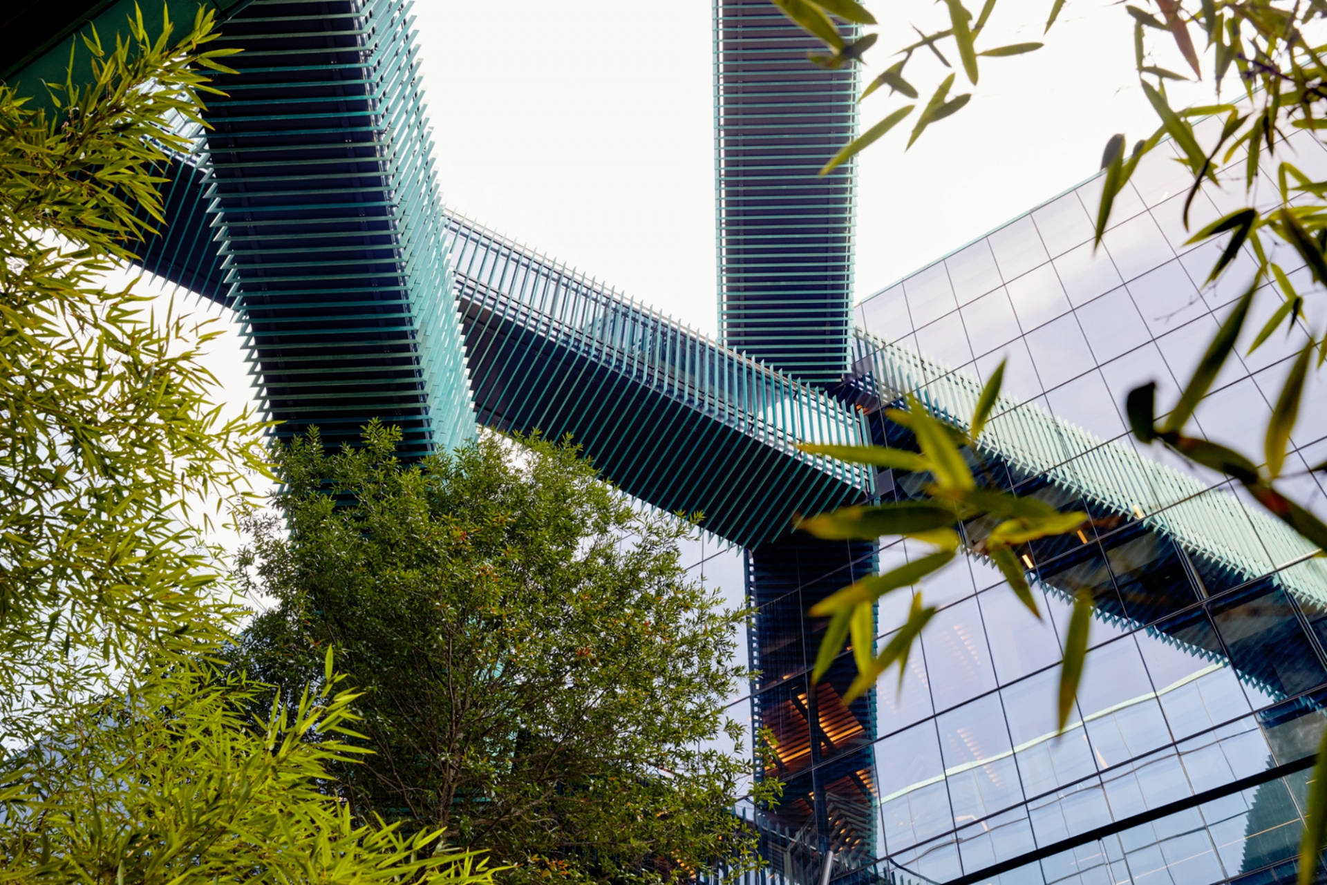 Midtown Center - Sky Bridges - modlar.com